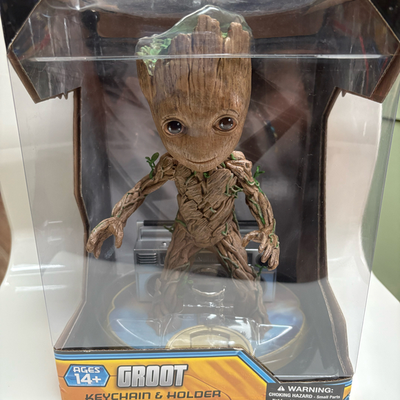 Marvel | Toys | Guardians Of The Galaxy Vol 2 Groot Vinyl Figure 9 ...